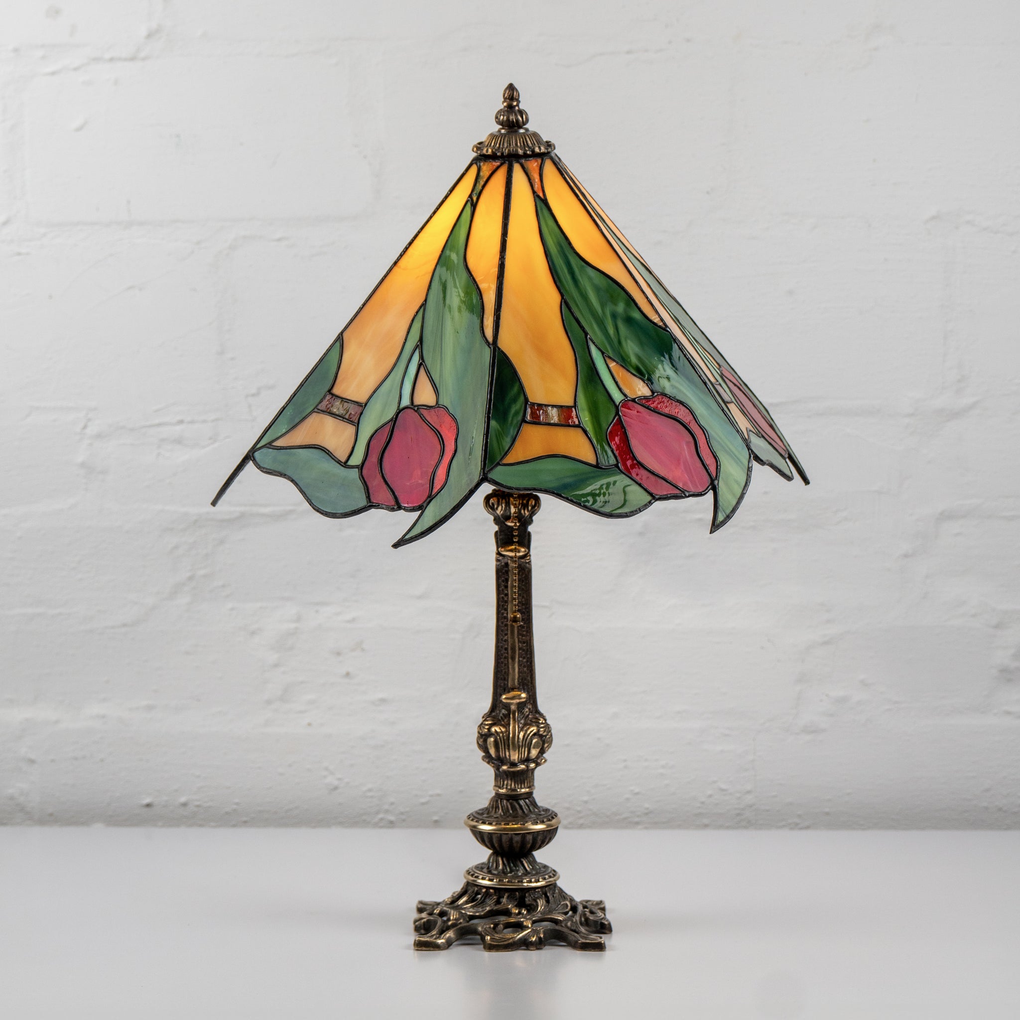 Stained glass Tiffany tulips lamp shade